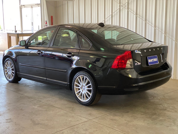 2010 Volvo S40 Manual - ShiftedWI